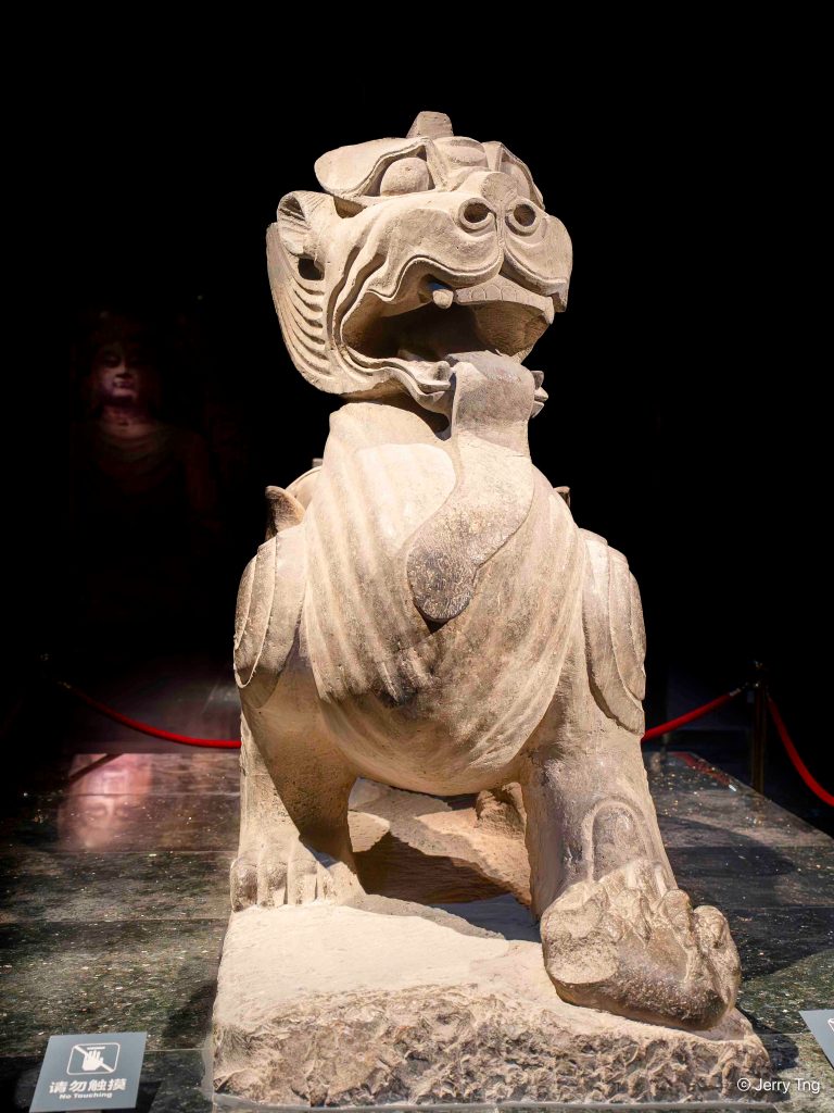 Treasures – Stone Bi Xie (Eastern Han Dynasty) – live2makan